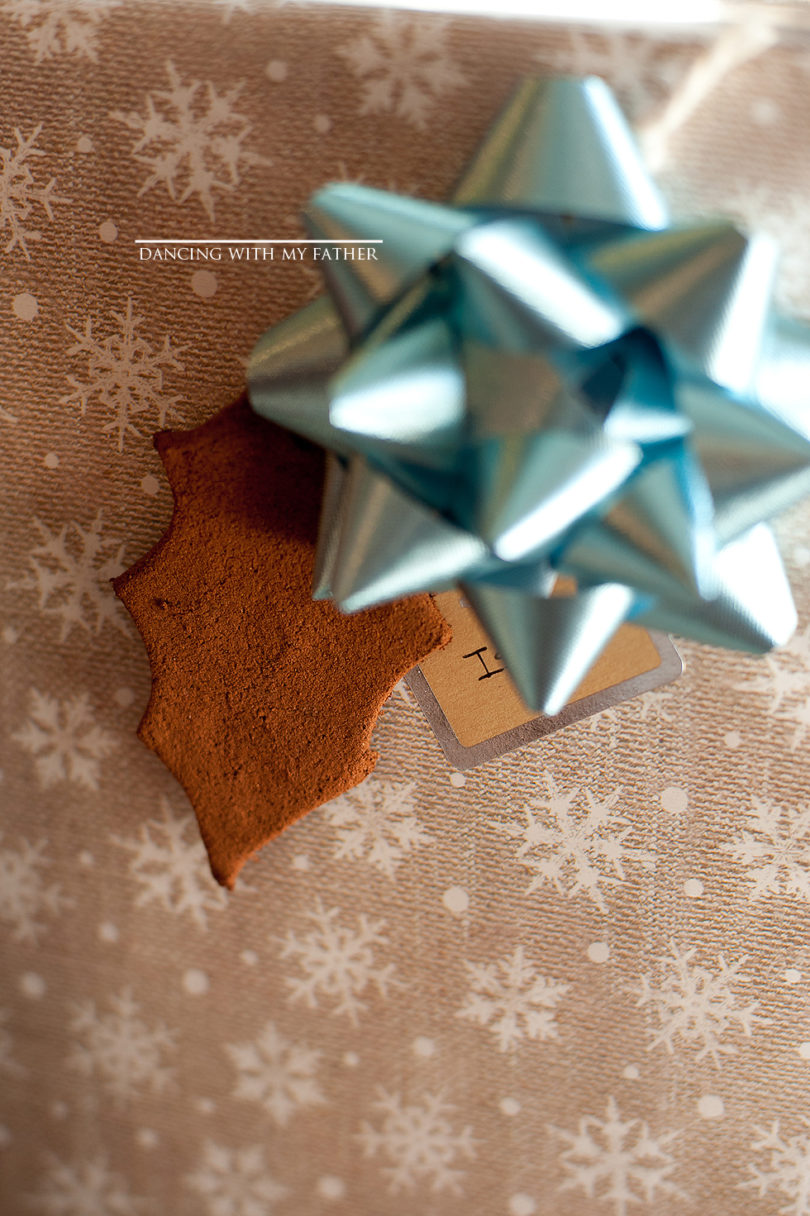 cinnamon ornaments {handmade Christmas gifts} - Dancing With My Father